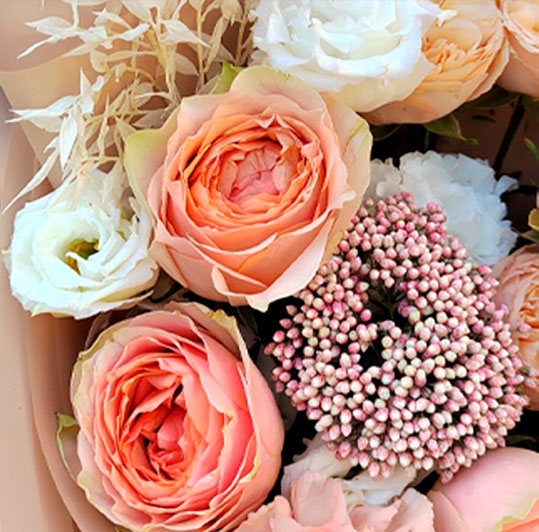 Flowers Waterloo Iowa 🌻 Jun 2026